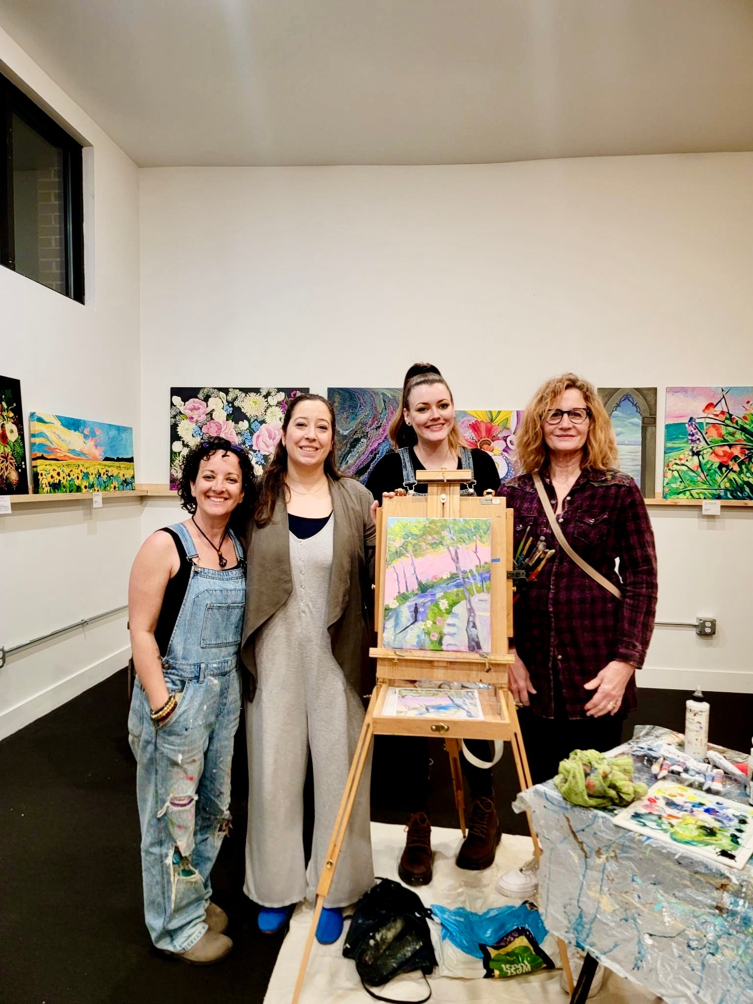 Want a $300 painting for free? – claradelafuenteartist